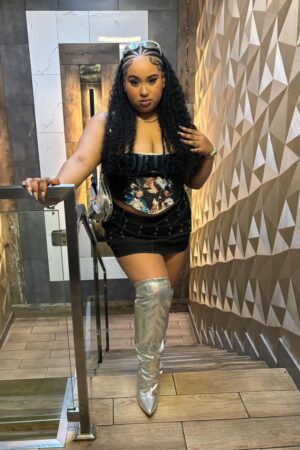 22 Chic Drake Concert Outfit Ideas – Chic Central