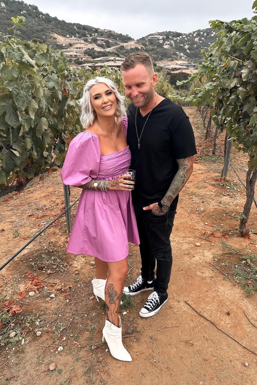 20 Chic Wine Tasting Outfits: What to wear to Winery? – Chic Central