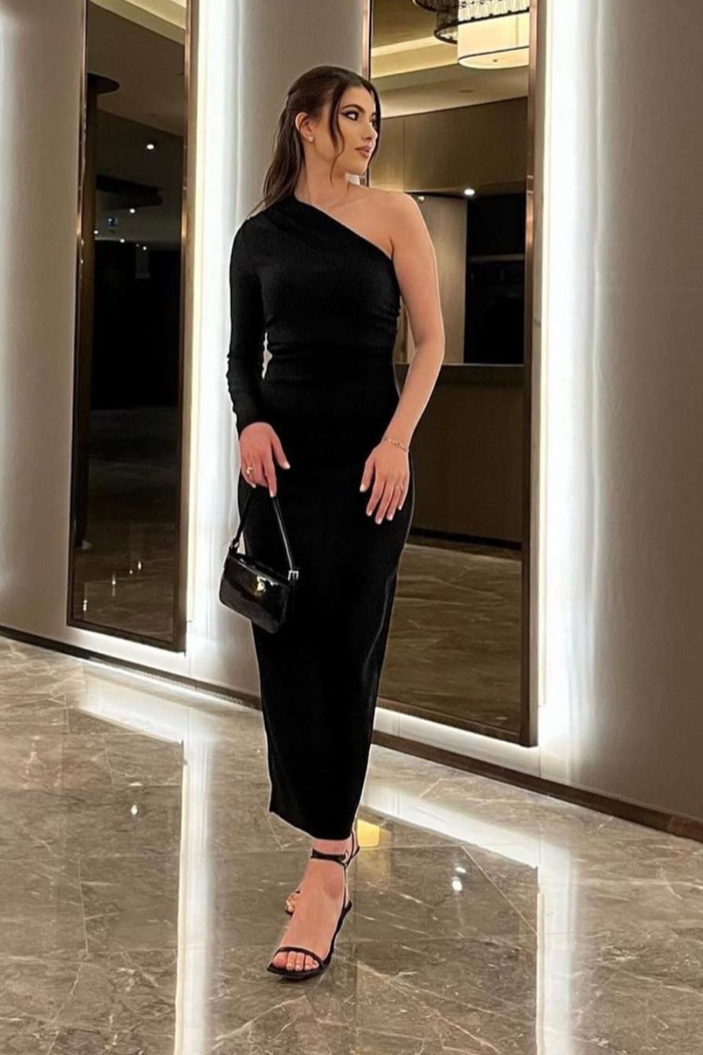 What to Wear to a Luncheon: 15 Chic Outfit Ideas for Your Next Ladies ...