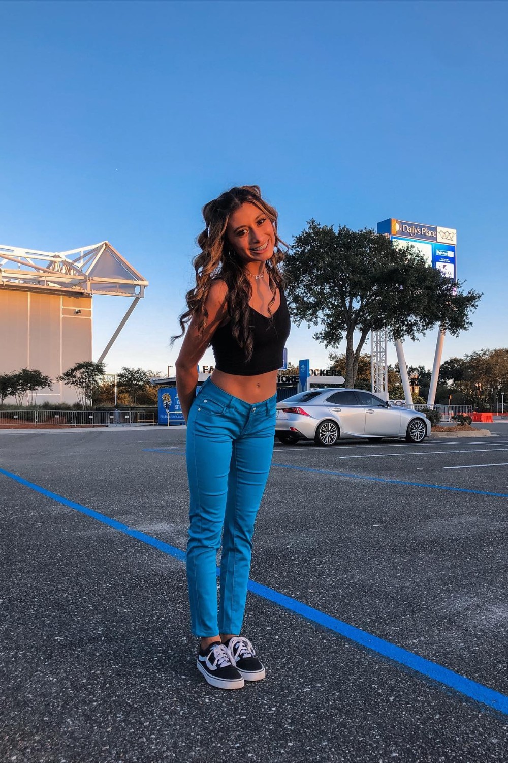 16 Pitbull Concert Outfit Ideas to Get You Ready to Party – Chic Central