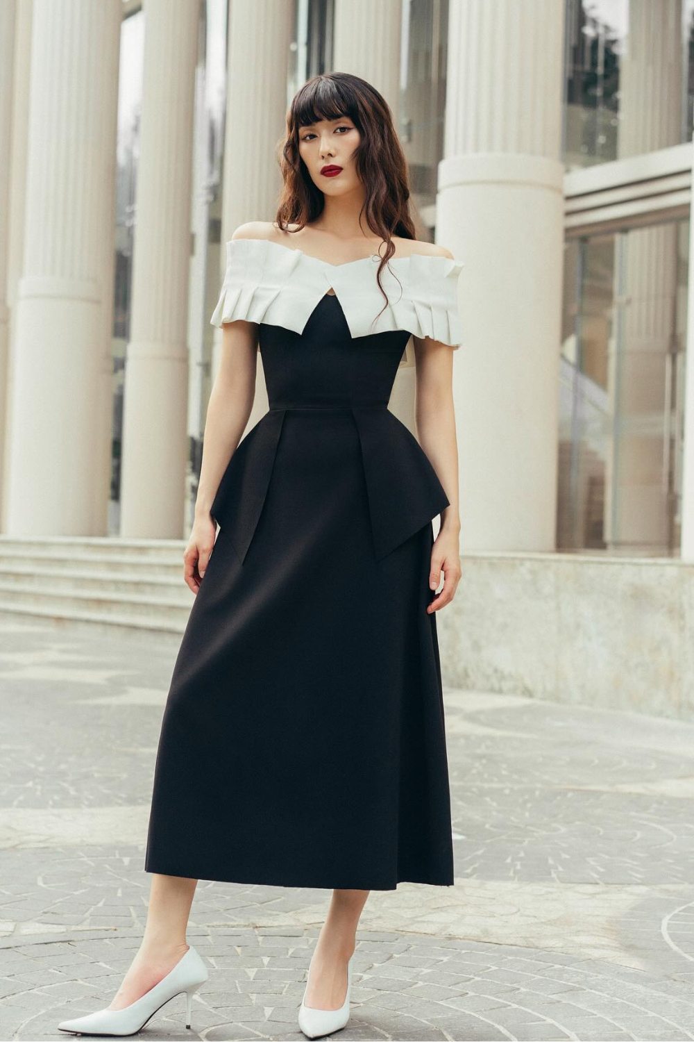 23 Types of Necklines You Need to Know – Chic Central