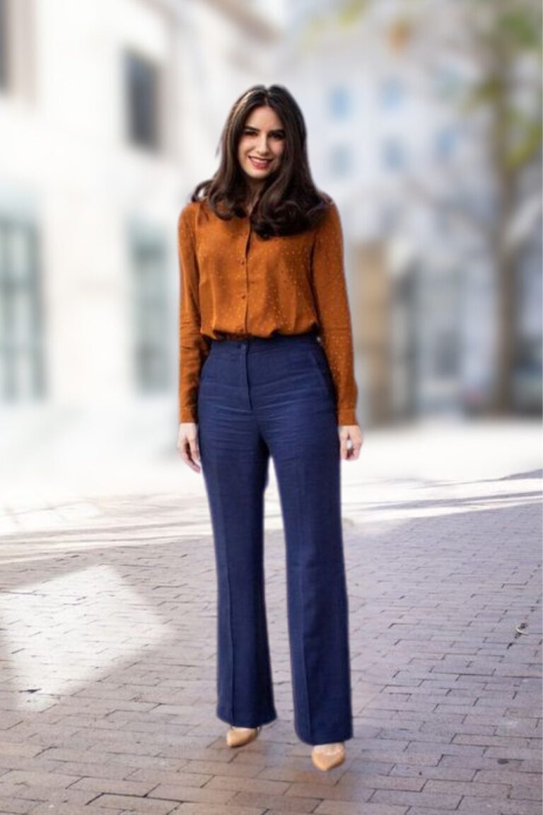 What Colors Go with Navy Clothes? Outfit Ideas + The Ultimate Guide ...