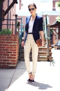 What Colors Go with Navy Clothes? Outfit Ideas + The Ultimate Guide ...