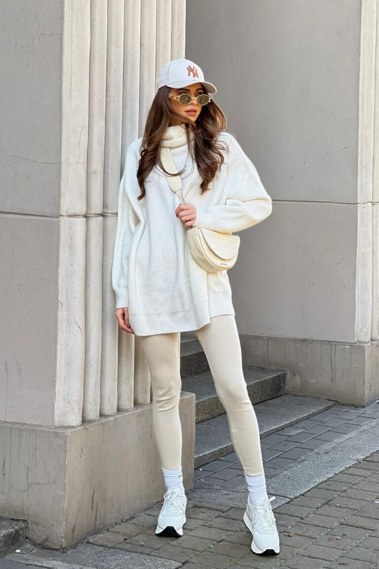 20 On-Trend New Balance Outfit Ideas – Chic Central