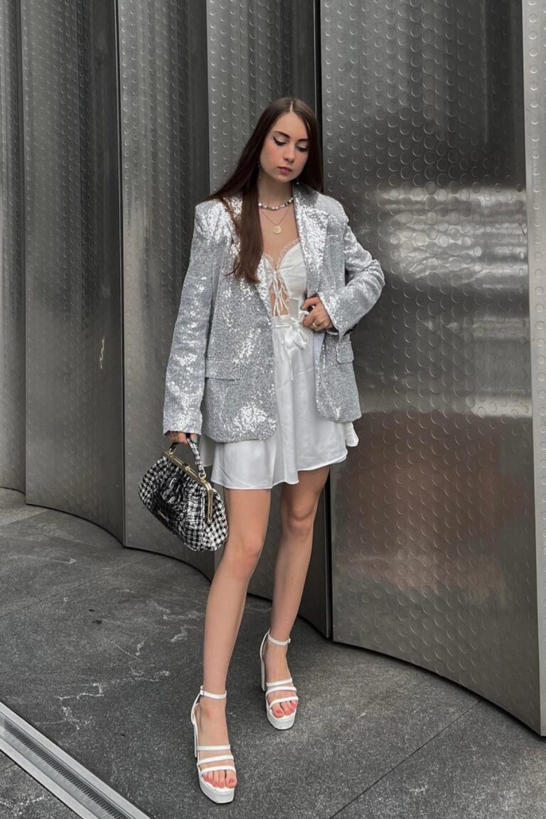 17 Stunning Silver Outfit Ideas That Will Make You Shine – Chic Central