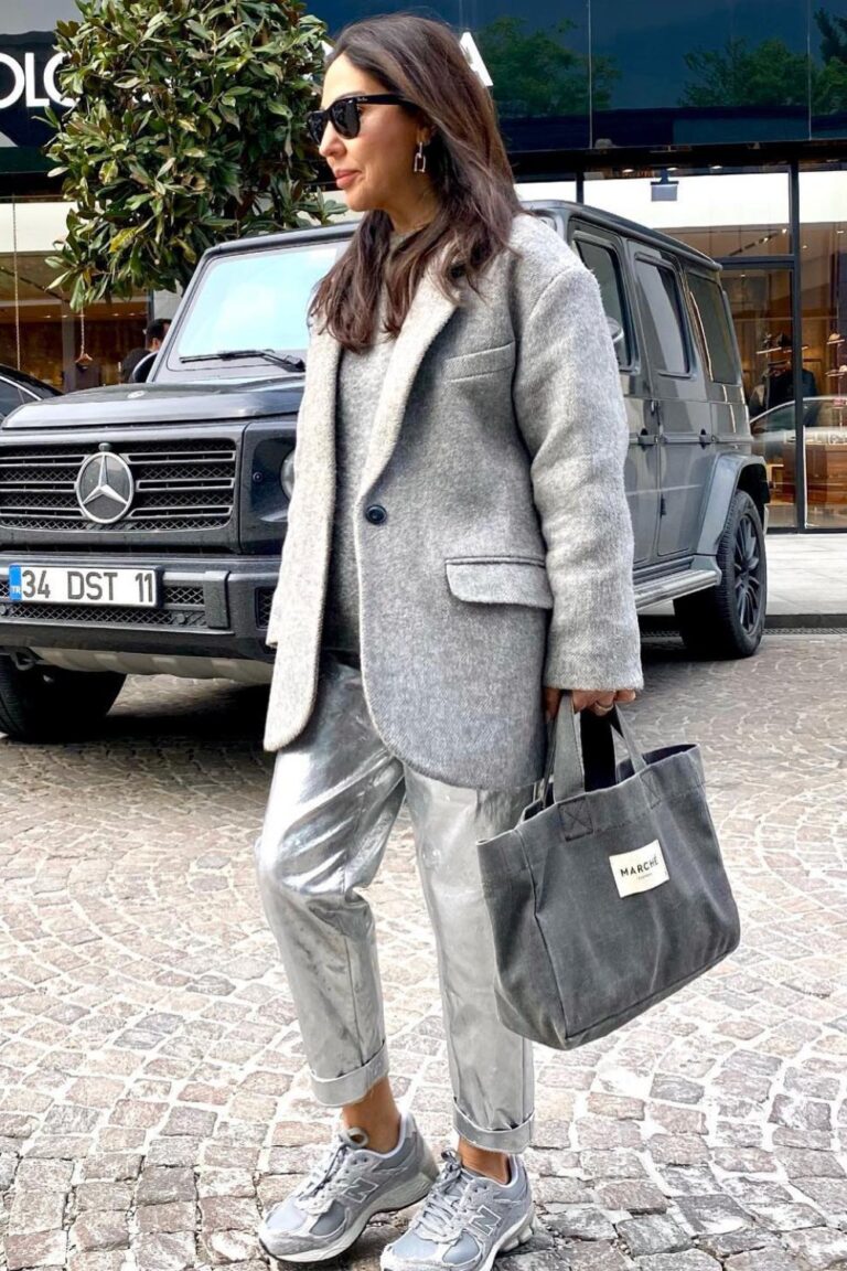 17 Stunning Silver Outfit Ideas That Will Make You Shine – Chic Central